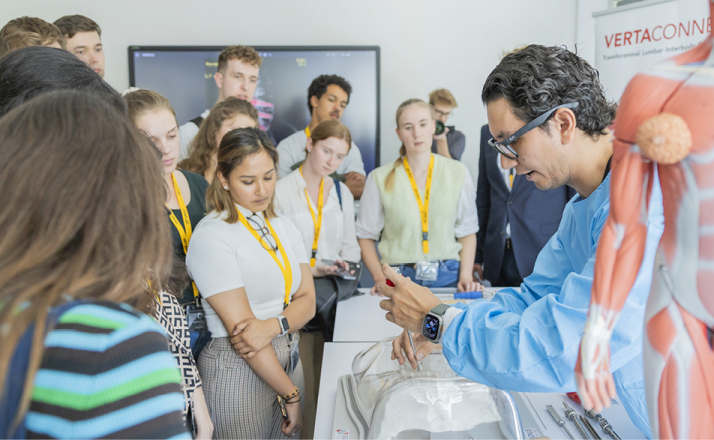 SIGNUS passion: setting new standards in spinal surgery